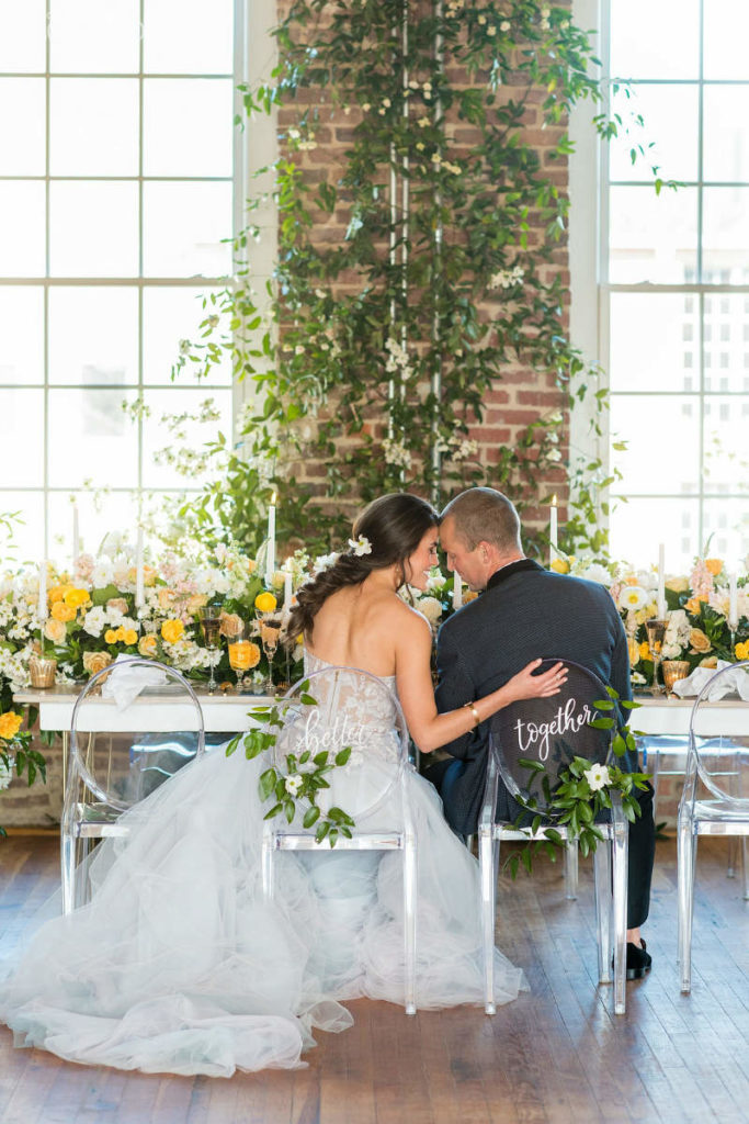 Colorful spring wedding theme inspiration | ElegantWedding.ca