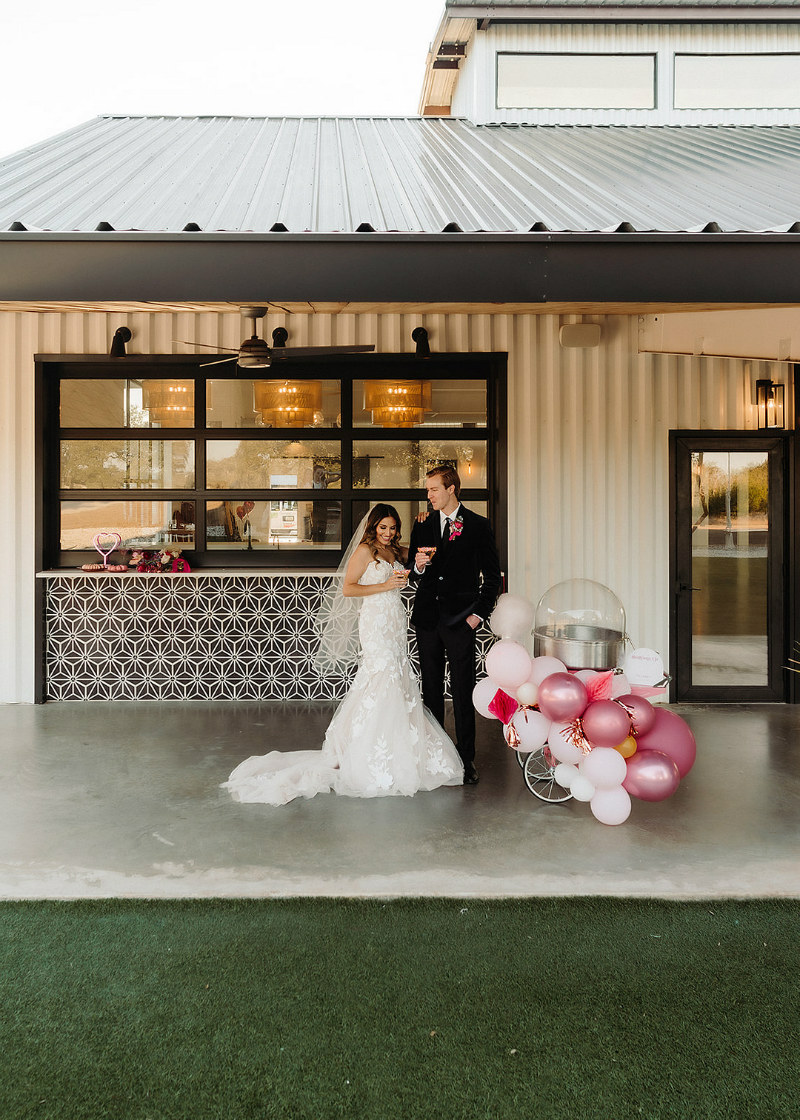 A pretty pink wedding theme | ElegantWedding.ca