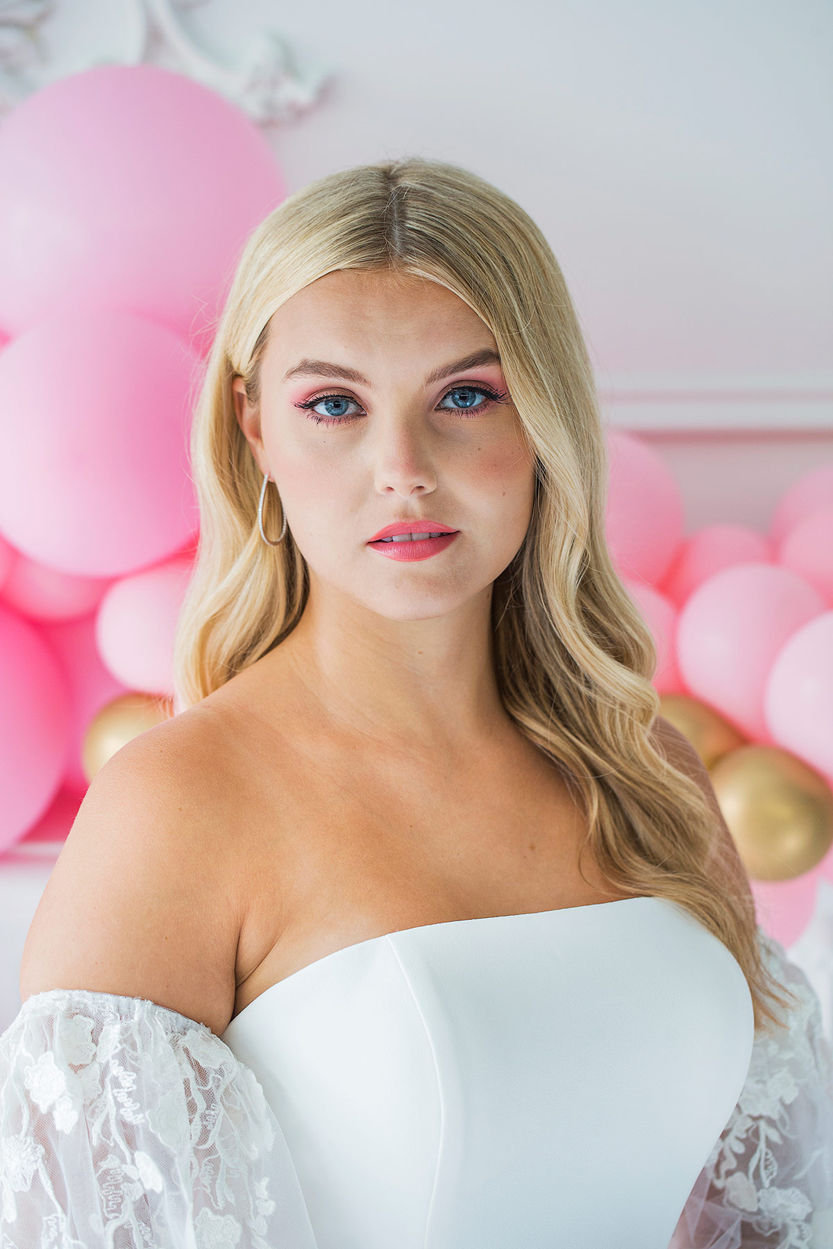 The ultimate colour of love and romance | ElegantWedding.ca