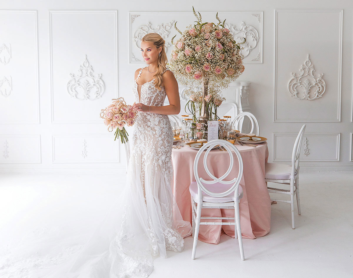 The ultimate colour of love and romance | ElegantWedding.ca