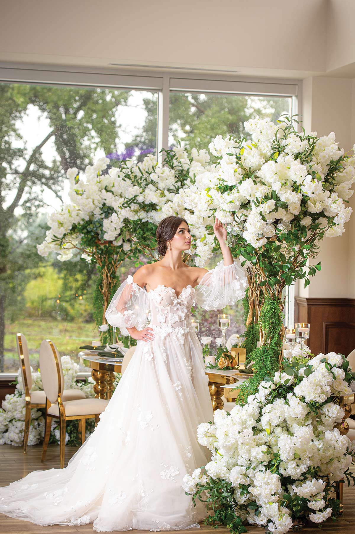 Bring Nature Into Your Indoor Wedding | ElegantWedding.ca