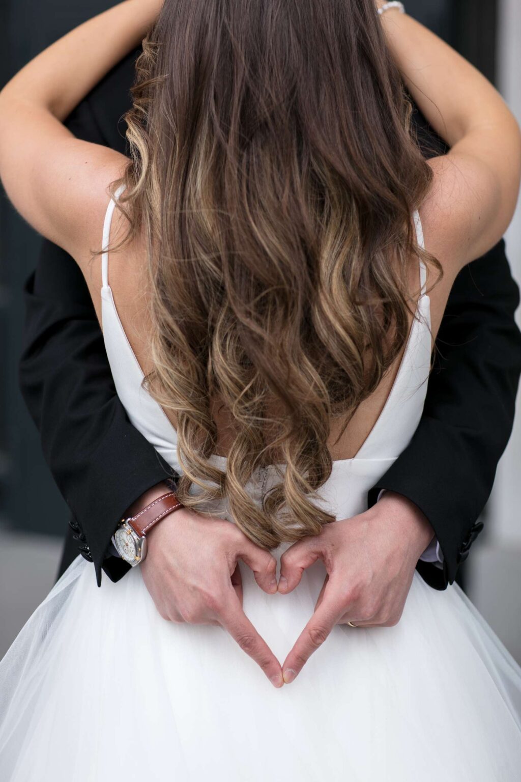 Tying the Knot in the Heart of Montreal | Elegant Wedding