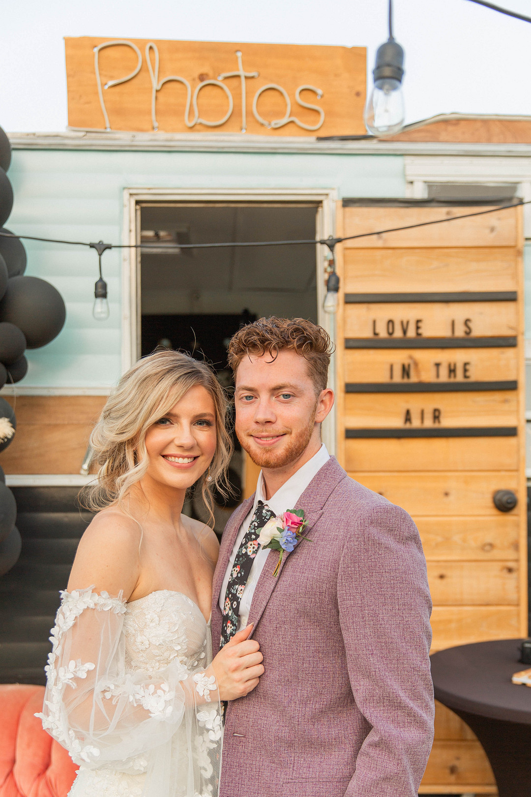 Unique Wedding with a Hot Air Balloon | Elegant Wedding