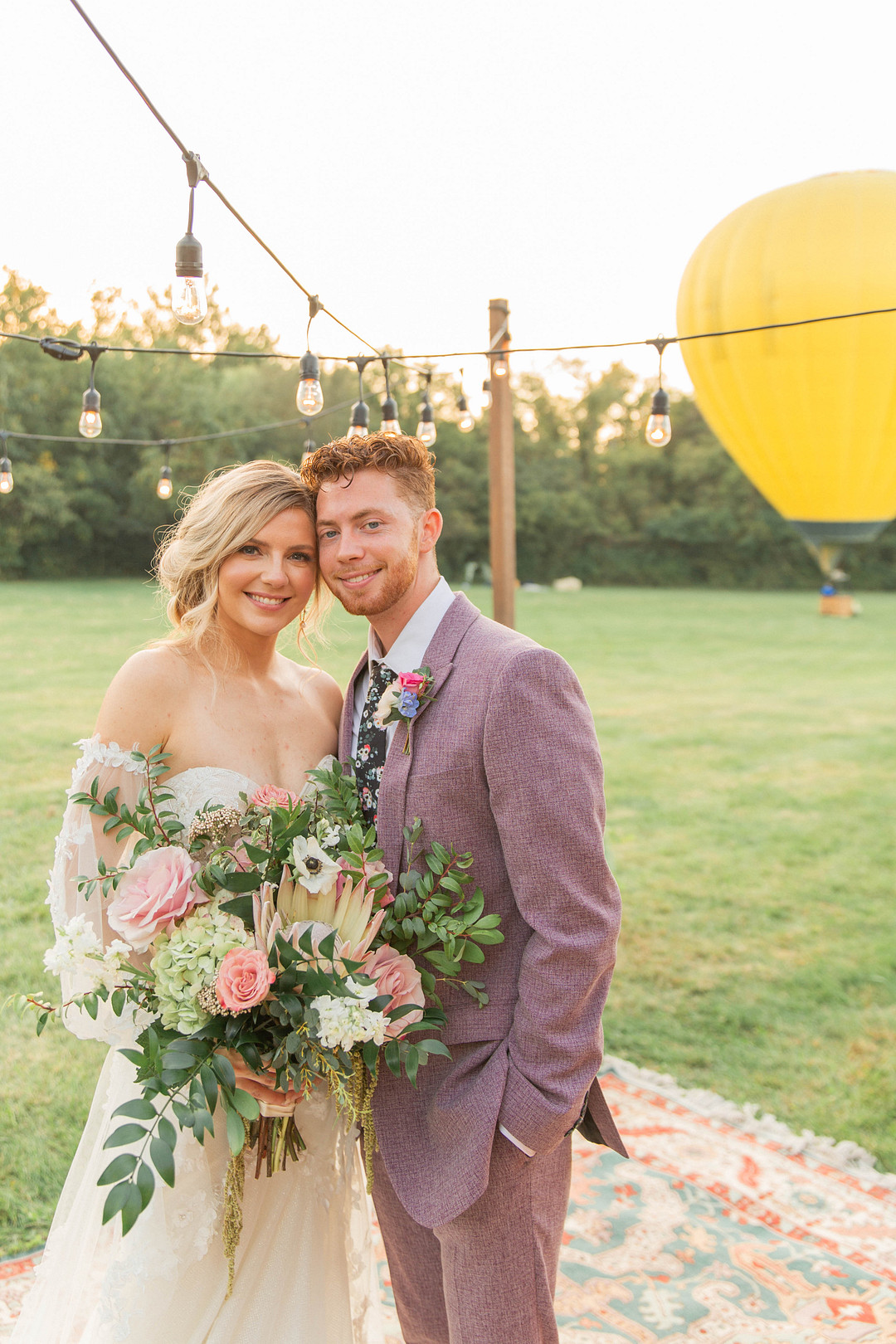 Unique Wedding with a Hot Air Balloon | Elegant Wedding