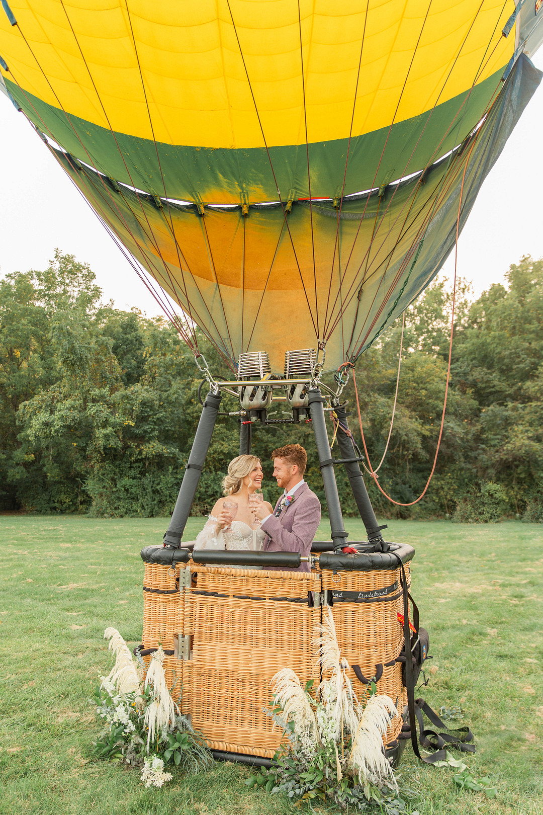 Unique Wedding with a Hot Air Balloon | Elegant Wedding